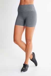Qual Short Usar na Academia? Dicas de Looks e Moda Fitness Feminina